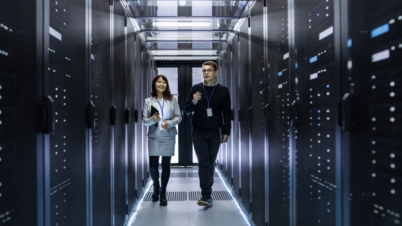 Data center in outsourcing: why, how and where